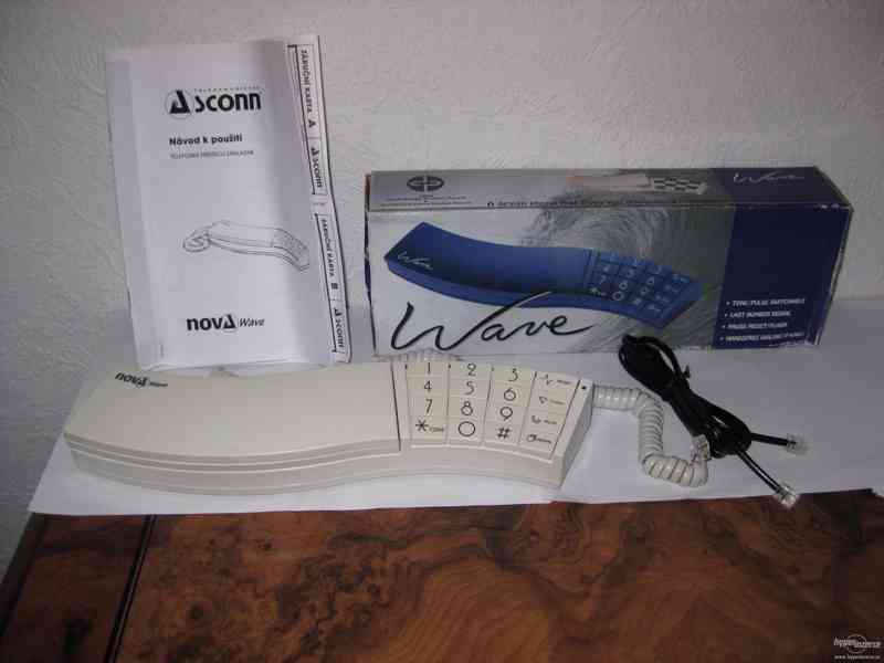 Telefon NOVA WAVE - bazar - Hyperinzerce.cz