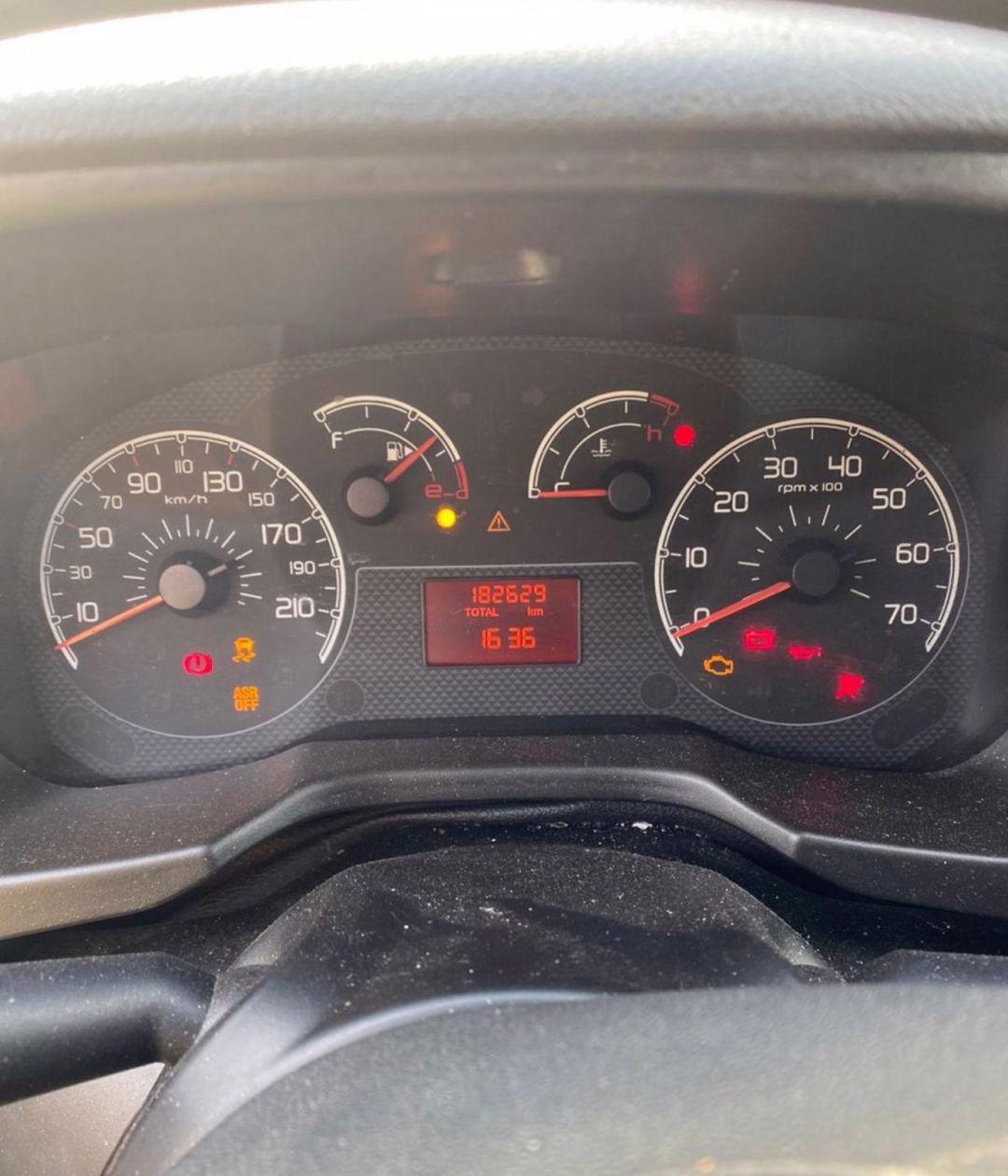 Fiat Fiorino 1 4 8V 75k EURO 6 BASE Bazar Hyperinzerce cz fiat-fiorino-1-4-8v-75k-euro-6-base-bazar-hyperinzerce-cz