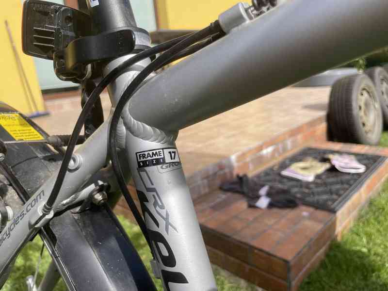 Kellys SAPHIX 2009 vel. 17 (sleva při rychlém jednání) - bazar ...