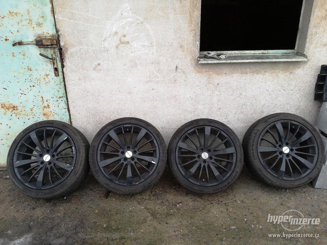 Litá kola Tomason tn6 5x112 R19 - bazar - Hyperinzerce.cz