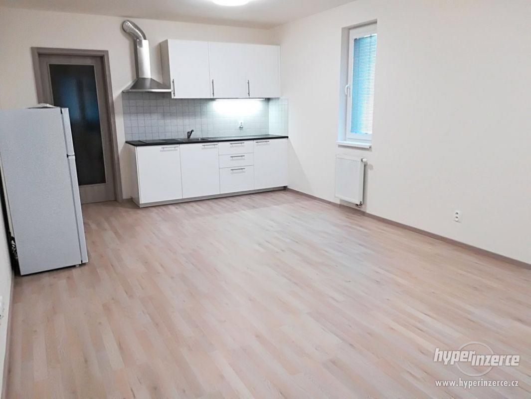 PRONAJATO! Krásný byt 1+kk, 36m2, Praha 9 u metra Kolbenova - bazar - Hyperinzerce.cz