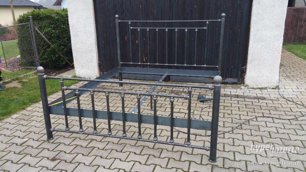 Kovová postel. Nová železná postel. - bazar - Hyperinzerce.cz