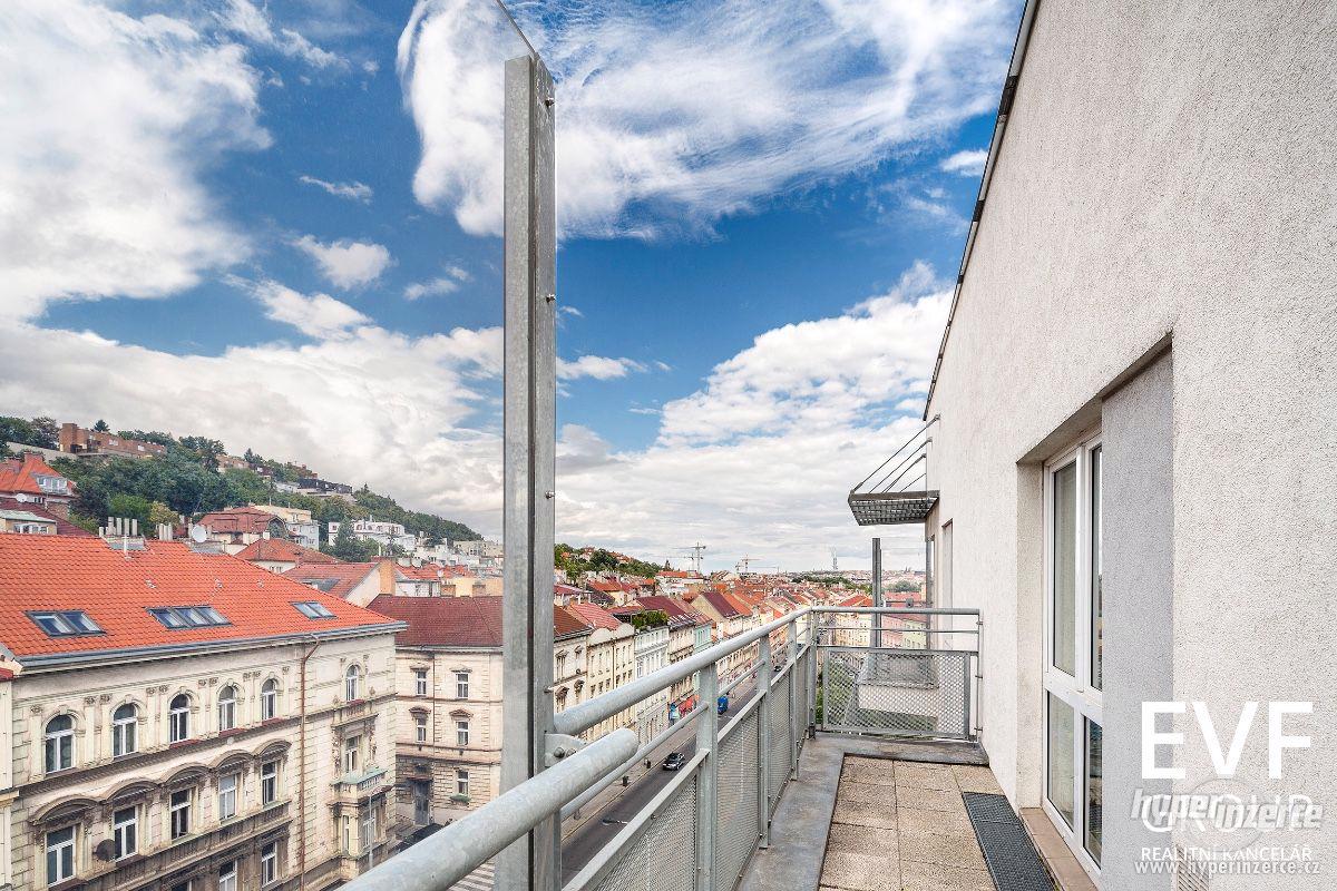 Prodej bytu 4+kk 215 m2 Plzeňská, Praha 5 - Košíře - bazar - Hyperinzerce.cz