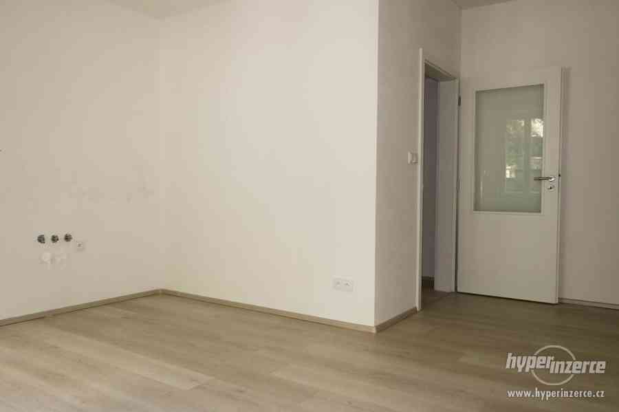 Prodej bytu 2+1, Úvoz - bazar - Hyperinzerce.cz
