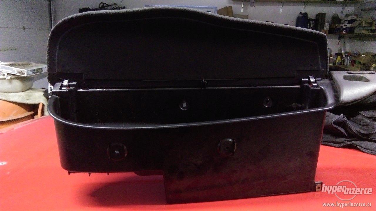 Kastlík do kufru Sharan, Alhambra, Galaxy - bazar - Hyperinzerce.cz