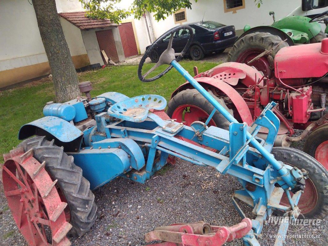 Prodám traktor - bazar - Hyperinzerce.cz