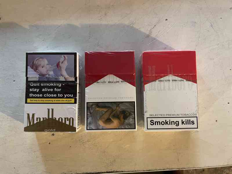 Cigarety Marlboro červené a zlaté 320 kč - bazar - Hyperinzerce.cz