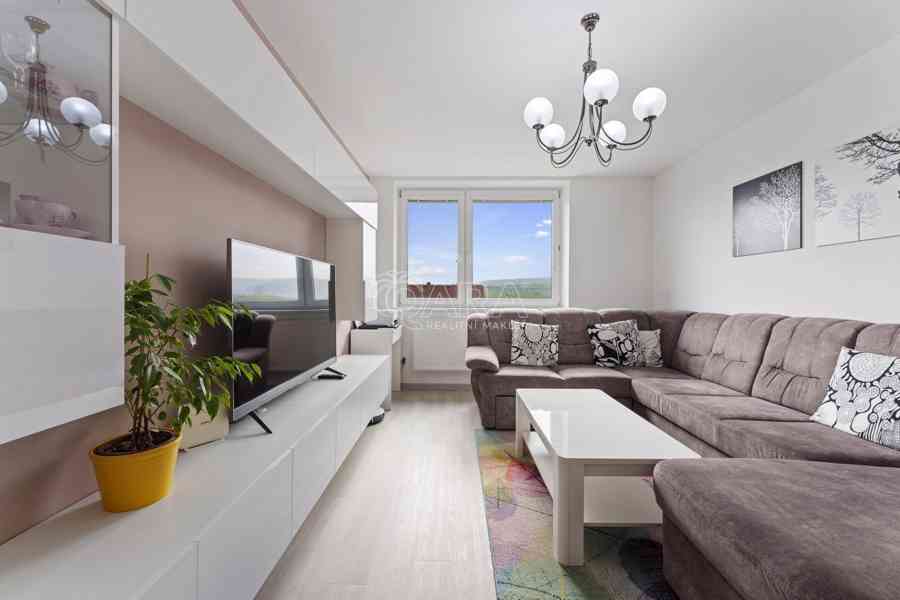 Prodej bytu 3+KK (92,07m2) s vlastní zahradou, parkovacími místy, sklepy a půdou. Čebín 325 ...