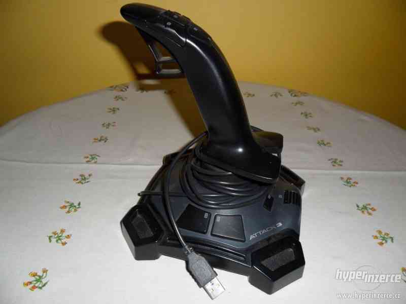 Joystik - bazar - Hyperinzerce.cz