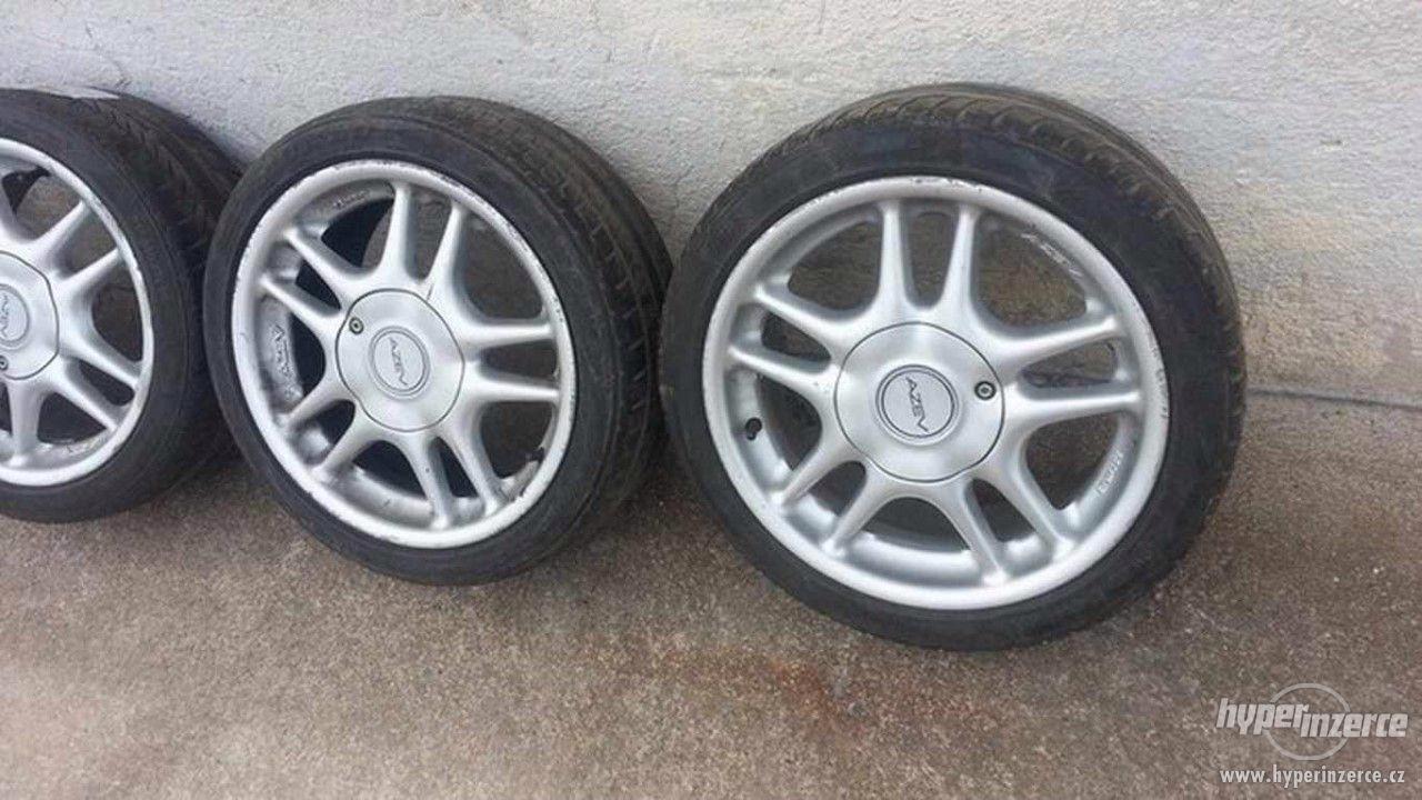 Azev 4x100 7,5Jx16 ET35 pneu 215 - bazar - Hyperinzerce.cz