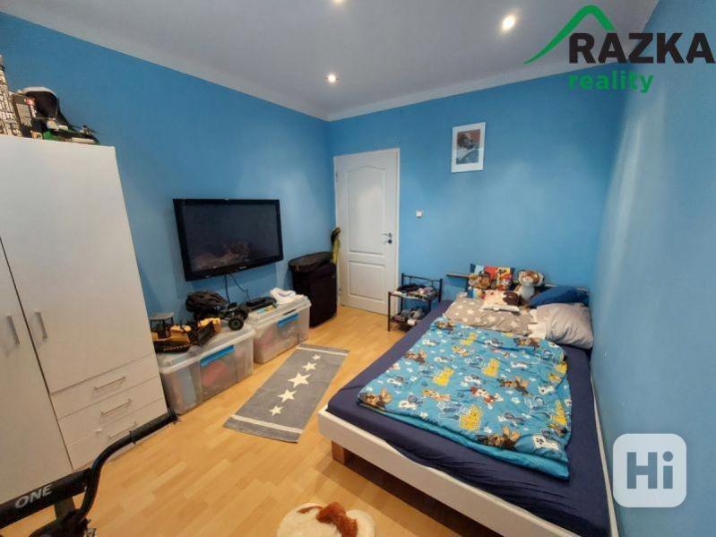 Prodej bytu 3+1 s lodžii - Chodov ul. Palackého - bazar - Hyperinzerce.cz