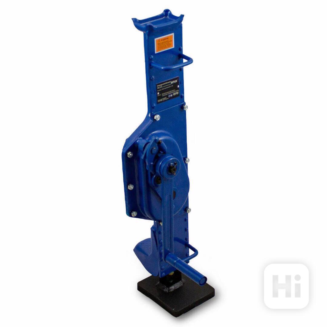 Ruční klikový pákový hřebenový zvedák hever do 110cm 5t - bazar ...