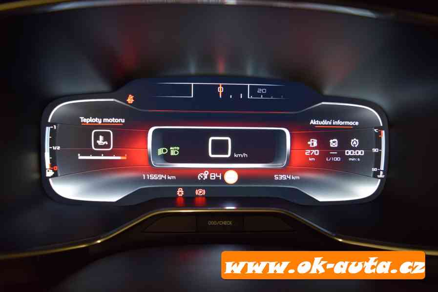 Citroën C5 Aircross 1.5 HDI SHINE LCD FULL LED-DPH - bazar ...
