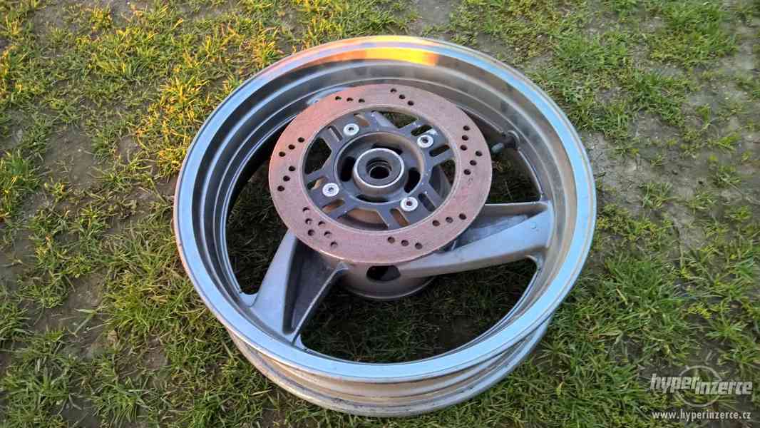 Prodám ráfky Honda a Kawasaki - bazar - Hyperinzerce.cz