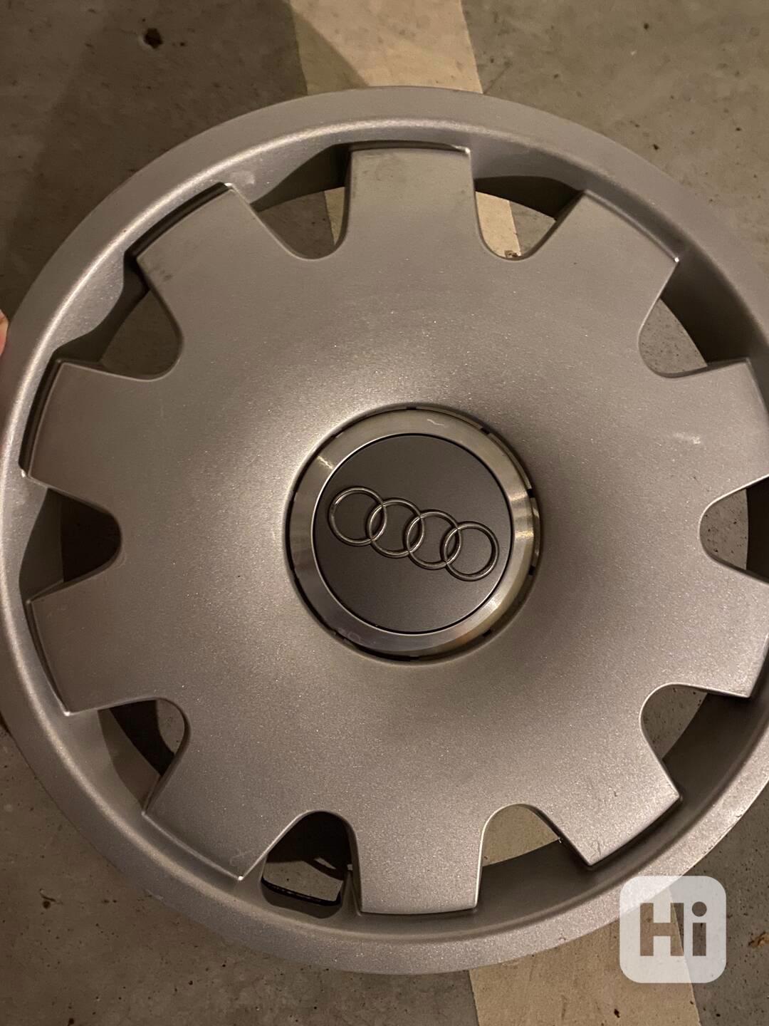 Prodám originál poklice na Audi 16(M15 - bazar - Hyperinzerce.cz