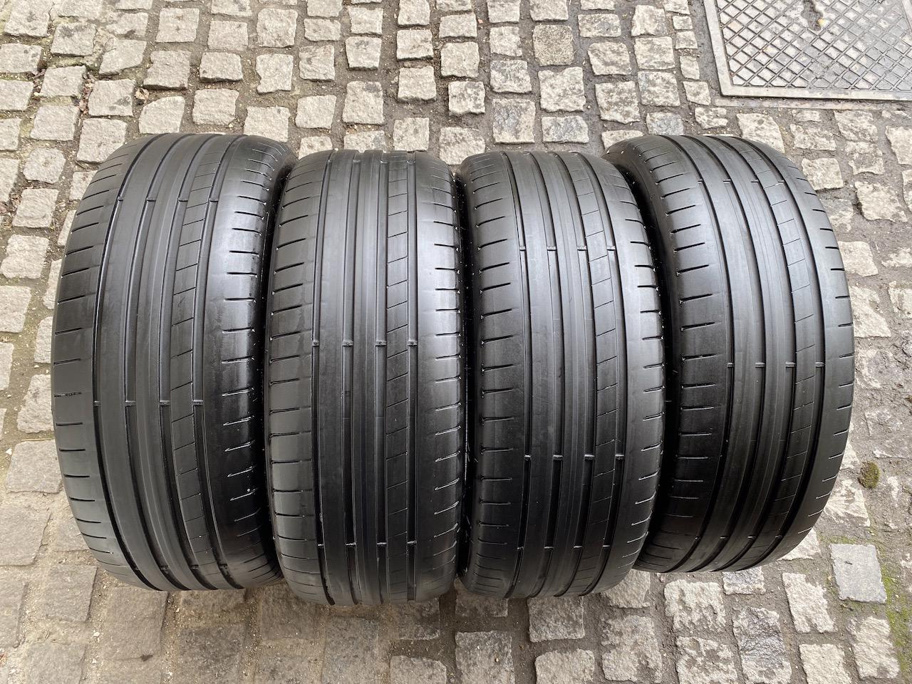 225 45 19 R19 letní runflat pneu Dunlop Sport Maxx - bazar ...