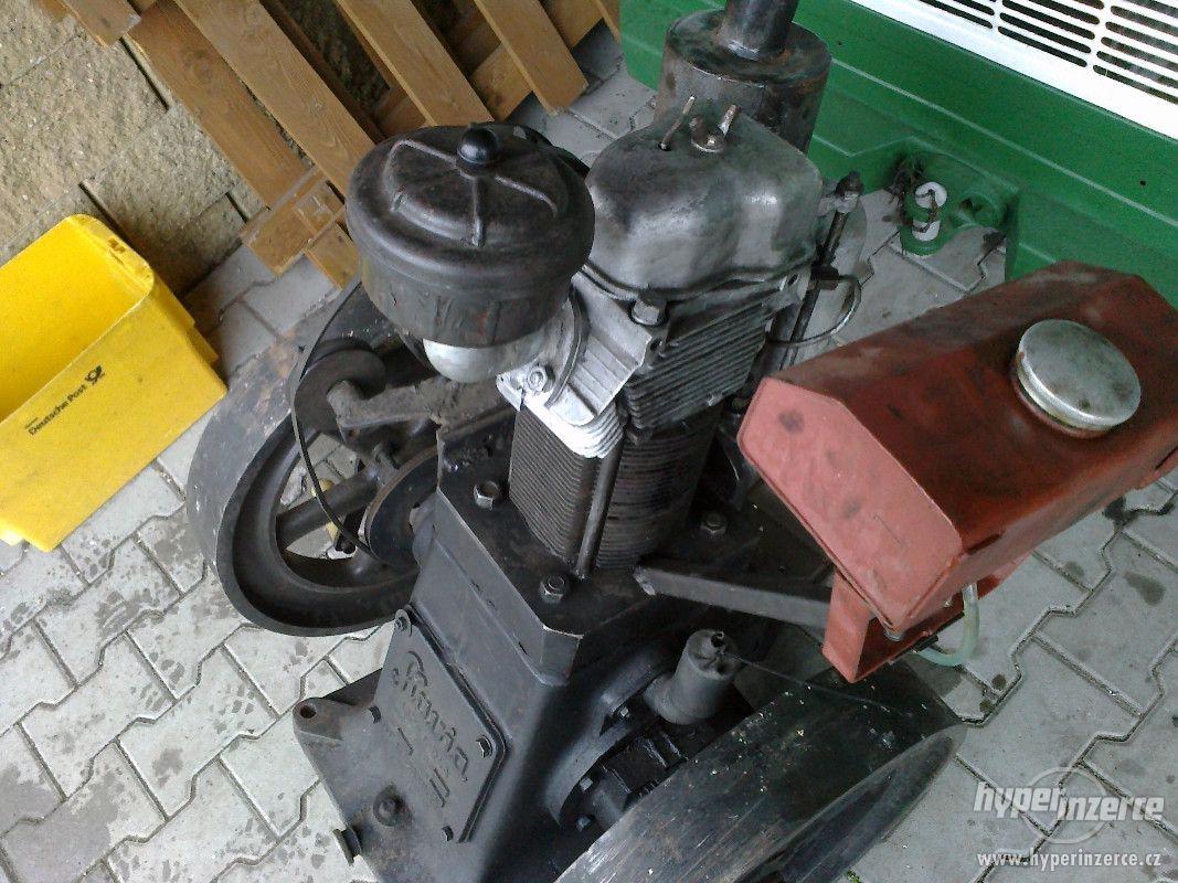 Stabilní motor Slavia - bazar - Hyperinzerce.cz