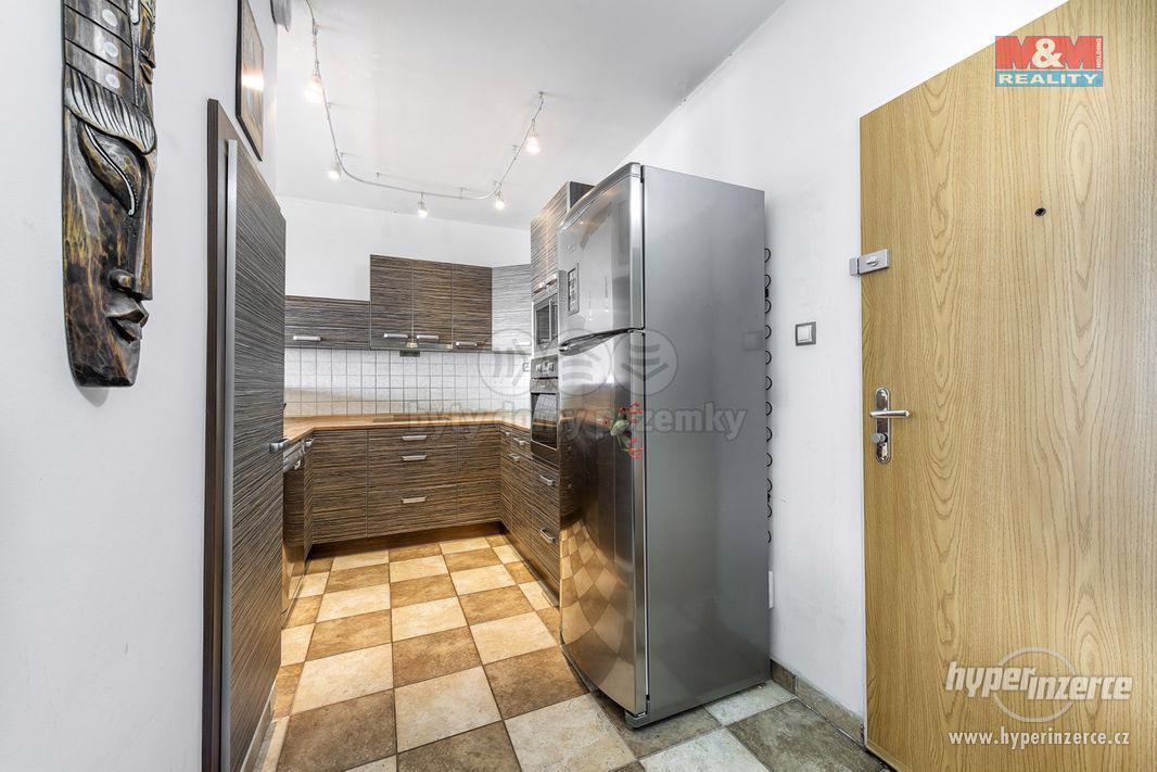 Prodej bytu 3+1, 71 m?, OV, Chomutov, ul. Kundratická - bazar - Hyperinzerce.cz