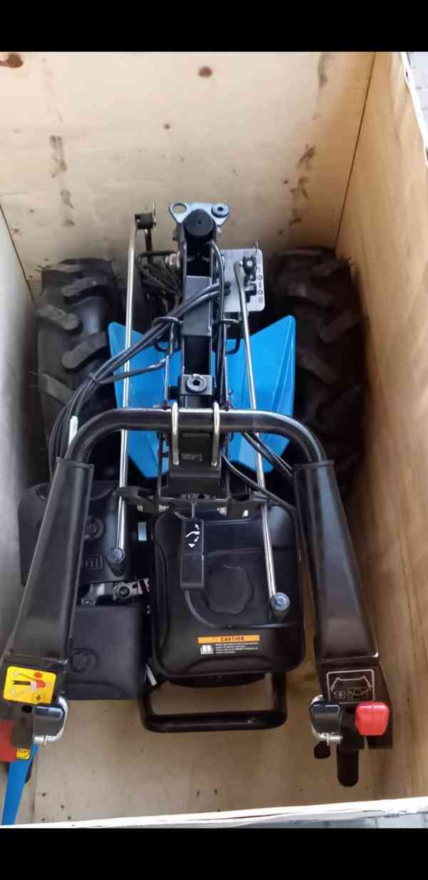 Dvoukolový jednoosý traktor Merlin MF 400 - bazar - Hyperinzerce.cz