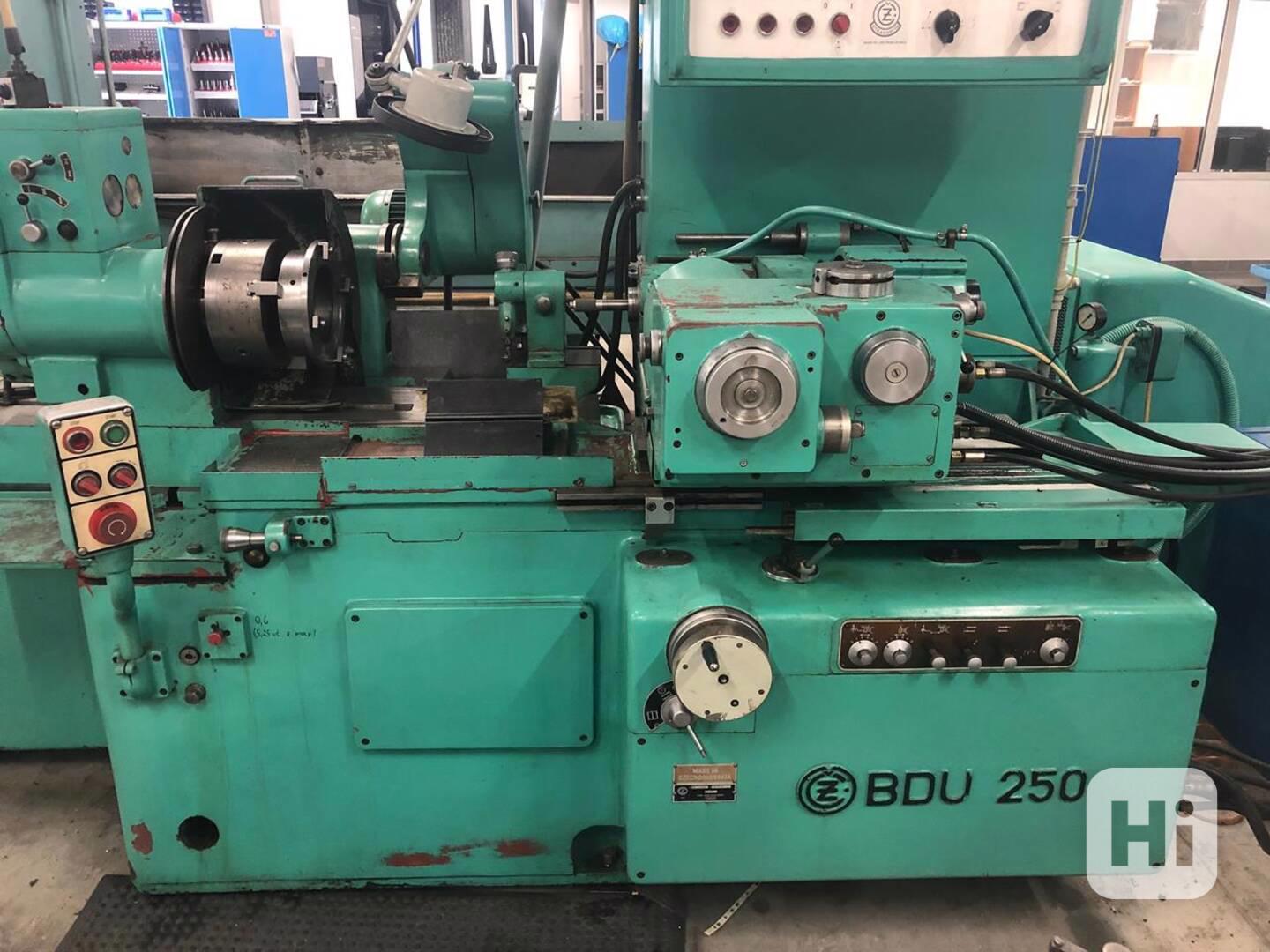 Univerzální bruska na vnitřní broušení ČZM BDU 250/1000 - bazar - Hyperinzerce.cz