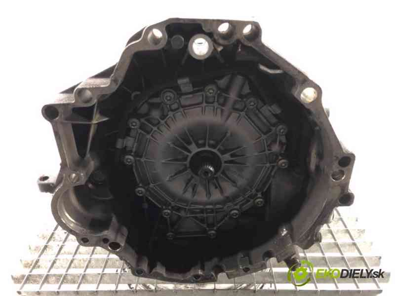 AUDI A4 B7 01J301383T AUTOMAT - bazar - Hyperinzerce.cz