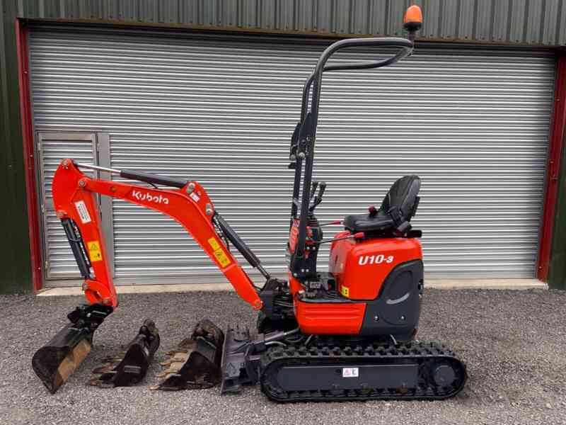 Stav výborný minibagr Kubota U10-3KB - bazar - Hyperinzerce.cz