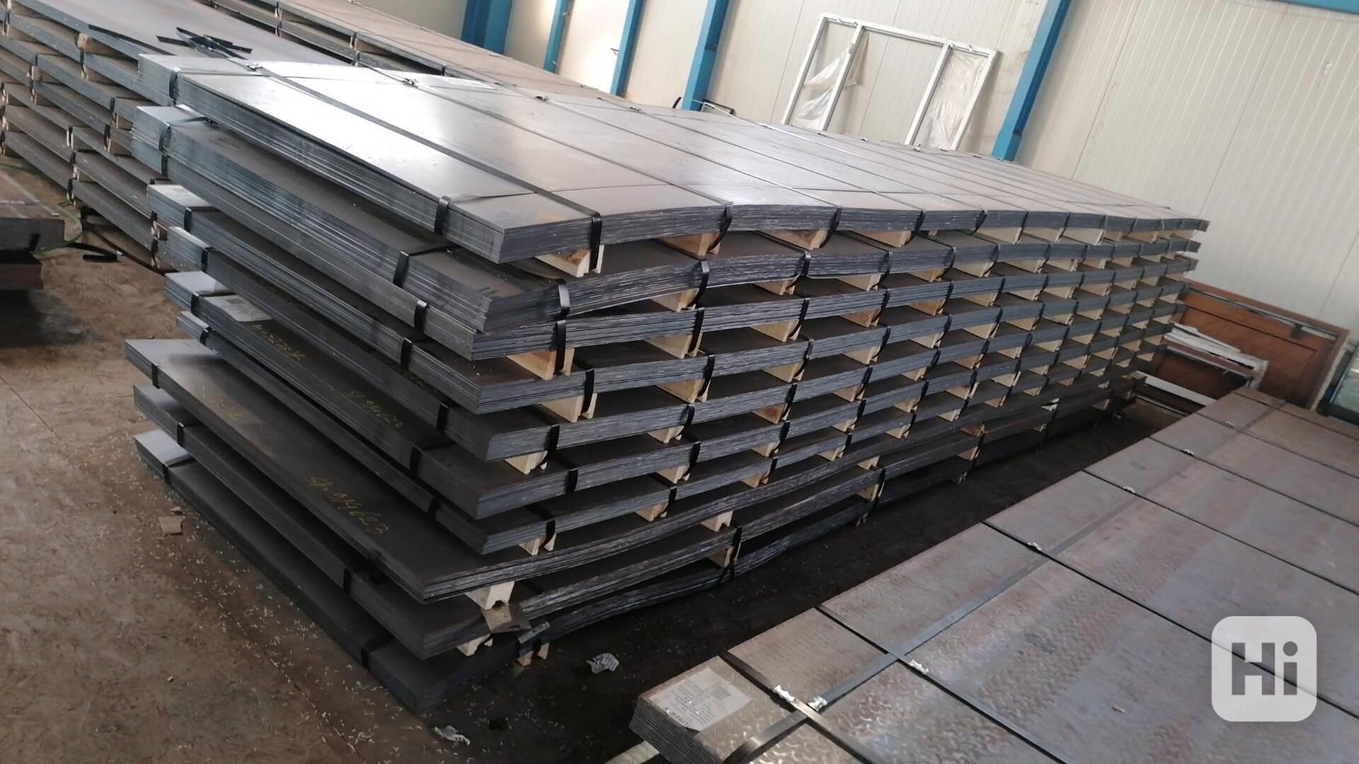 Prodám ocel plech 3mm S235JR - bazar - Hyperinzerce.cz