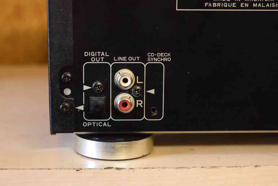 PIONEER PD-F706 VÝBORNÝ CD PŘEHRÁVAČ MĚNIČ 25 CD 2 - bazar - Hyperinzerce.cz