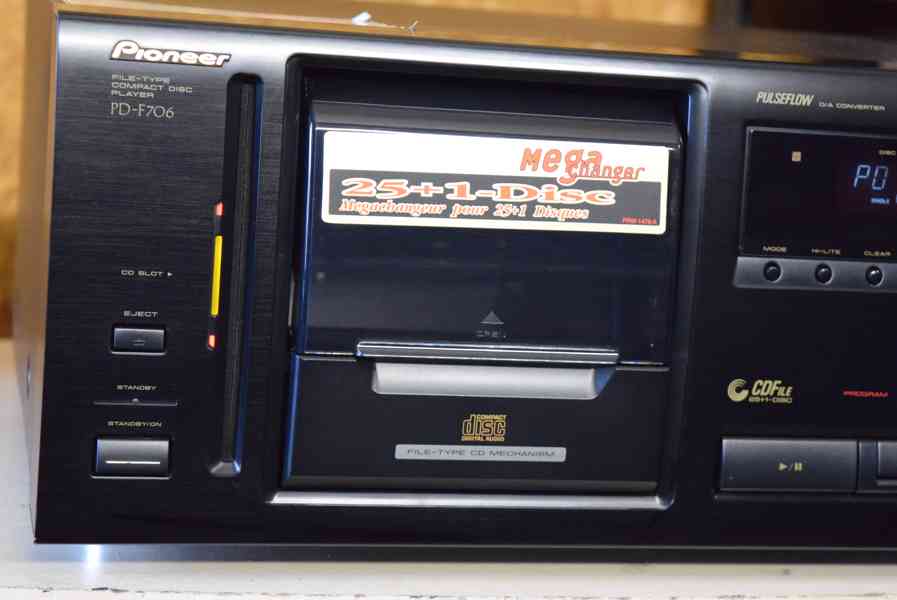 PIONEER PD-F706 VÝBORNÝ CD PŘEHRÁVAČ MĚNIČ 25 CD 2 - bazar - Hyperinzerce.cz