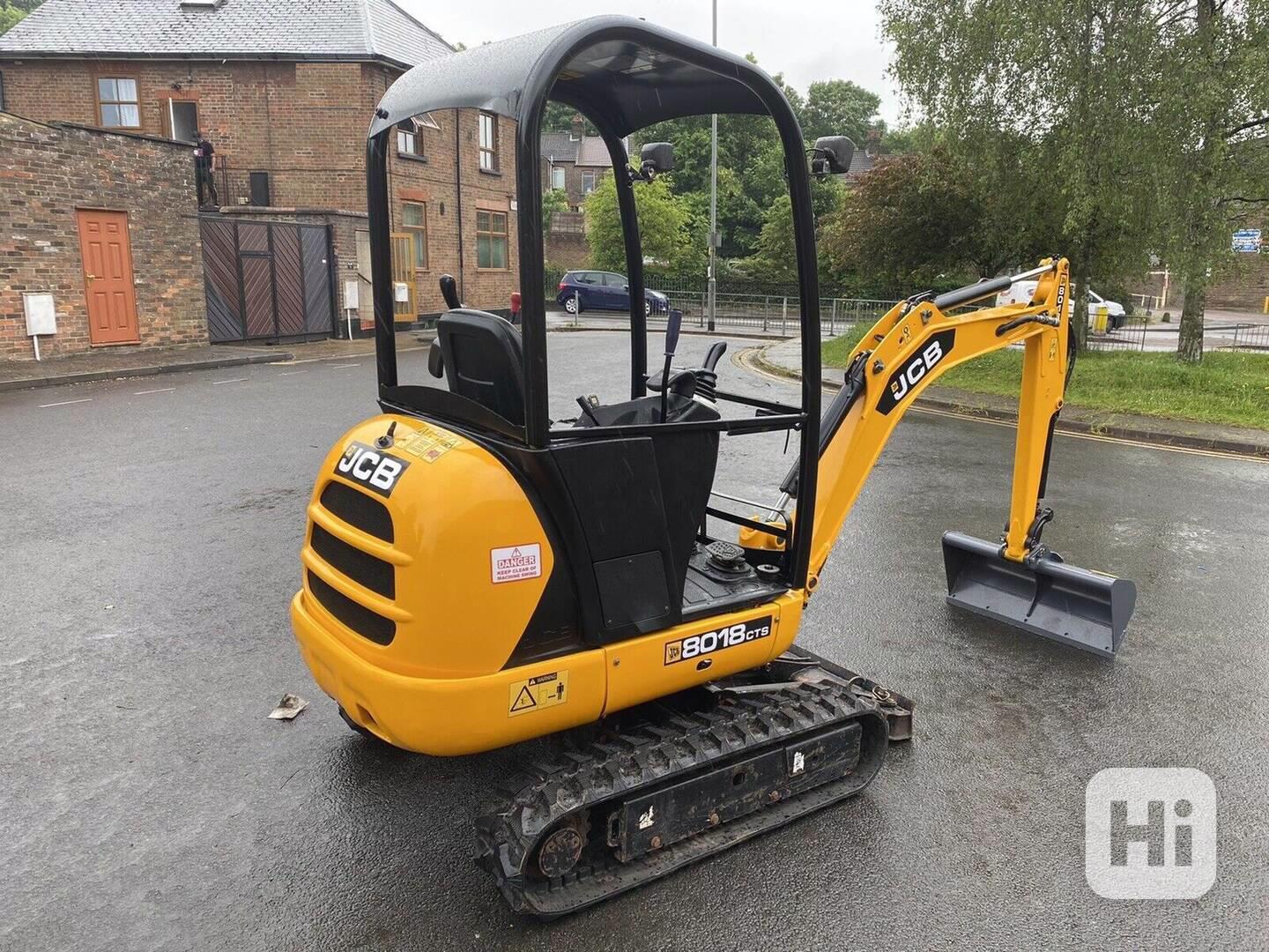 Minibagr Jcb 801-J8 - velmi dobrý stav - bazar - Hyperinzerce.cz