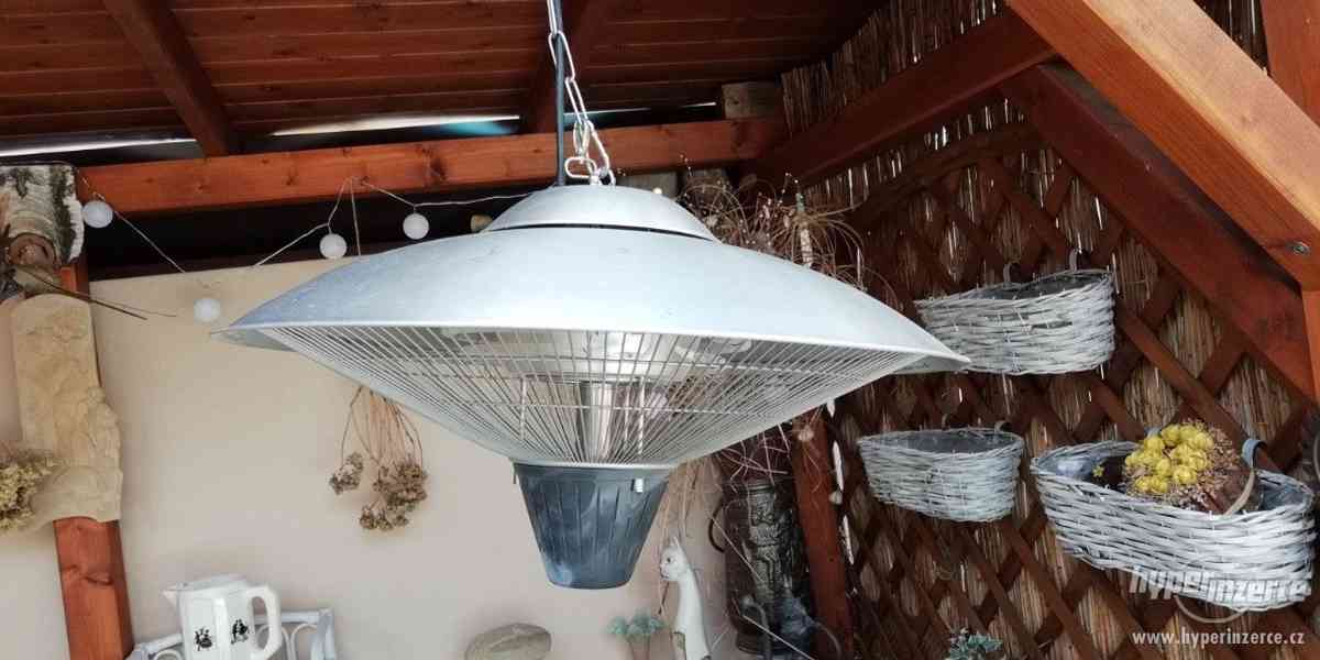 Venkovní infra světlo s teplem - bazar - Hyperinzerce.cz