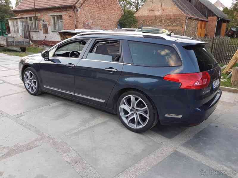 Citroën C5 X7 3.0 HDI. Nový motor - bazar - Hyperinzerce.cz