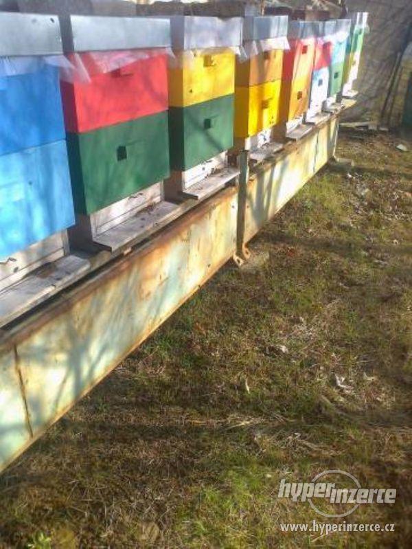 Včelí úly pro začínající včelaře a seniory - bazar - Hyperinzerce.cz