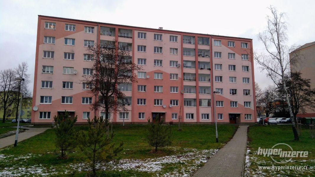 Prodej bytu 3+1 Chodov u KV - bazar - Hyperinzerce.cz