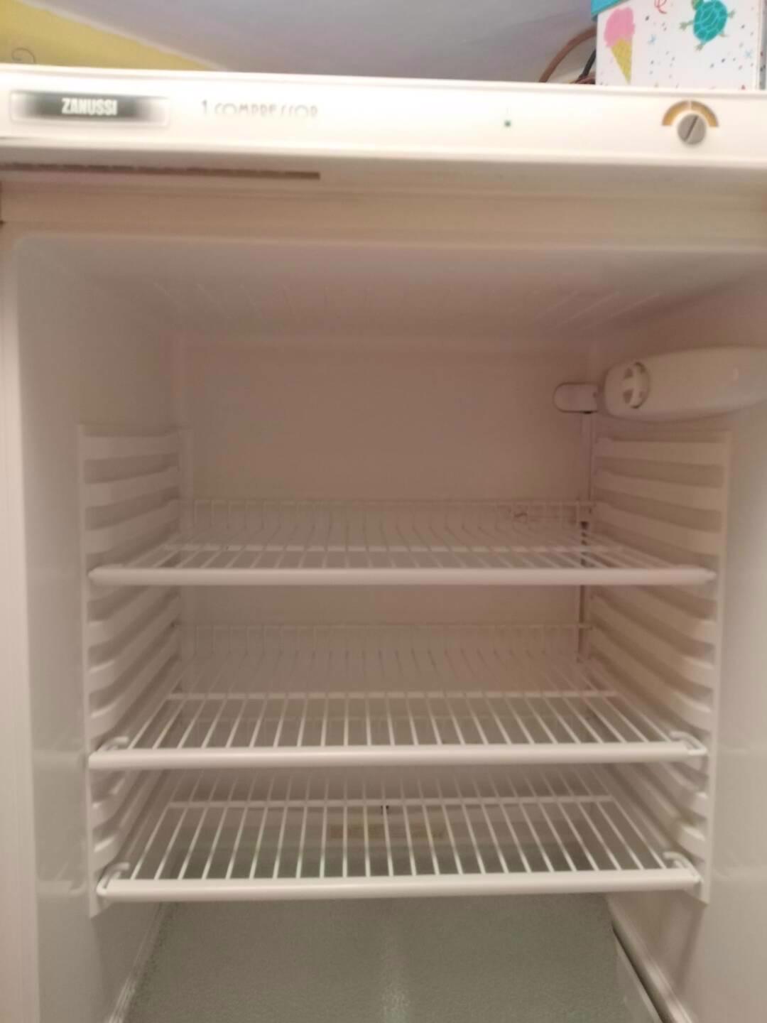Lednice s mrazákem - kombinovaná chladnička - bazar - Hyperinzerce.cz