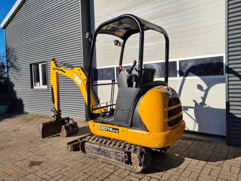 Mini rýpadlo JCB 8014 - bazar - Hyperinzerce.cz
