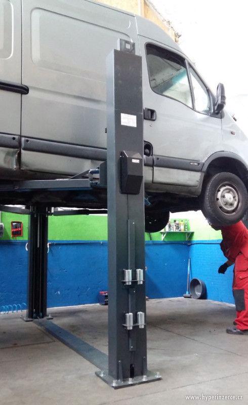 Dvousloupový zvedák ATH2.40LLM ATH - bazar - Hyperinzerce.cz