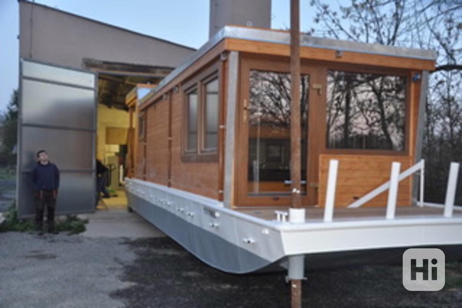 Hausbot, houseboat - bazar - Hyperinzerce.cz