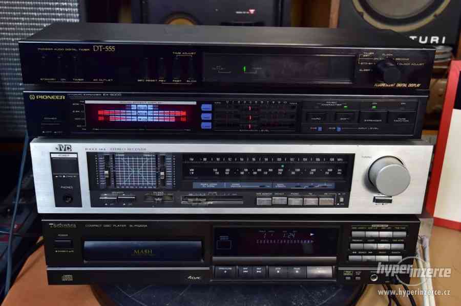 Pioneer EX-9000 Dynamic Expander - Pioneer DT-555 Timer - bazar ...