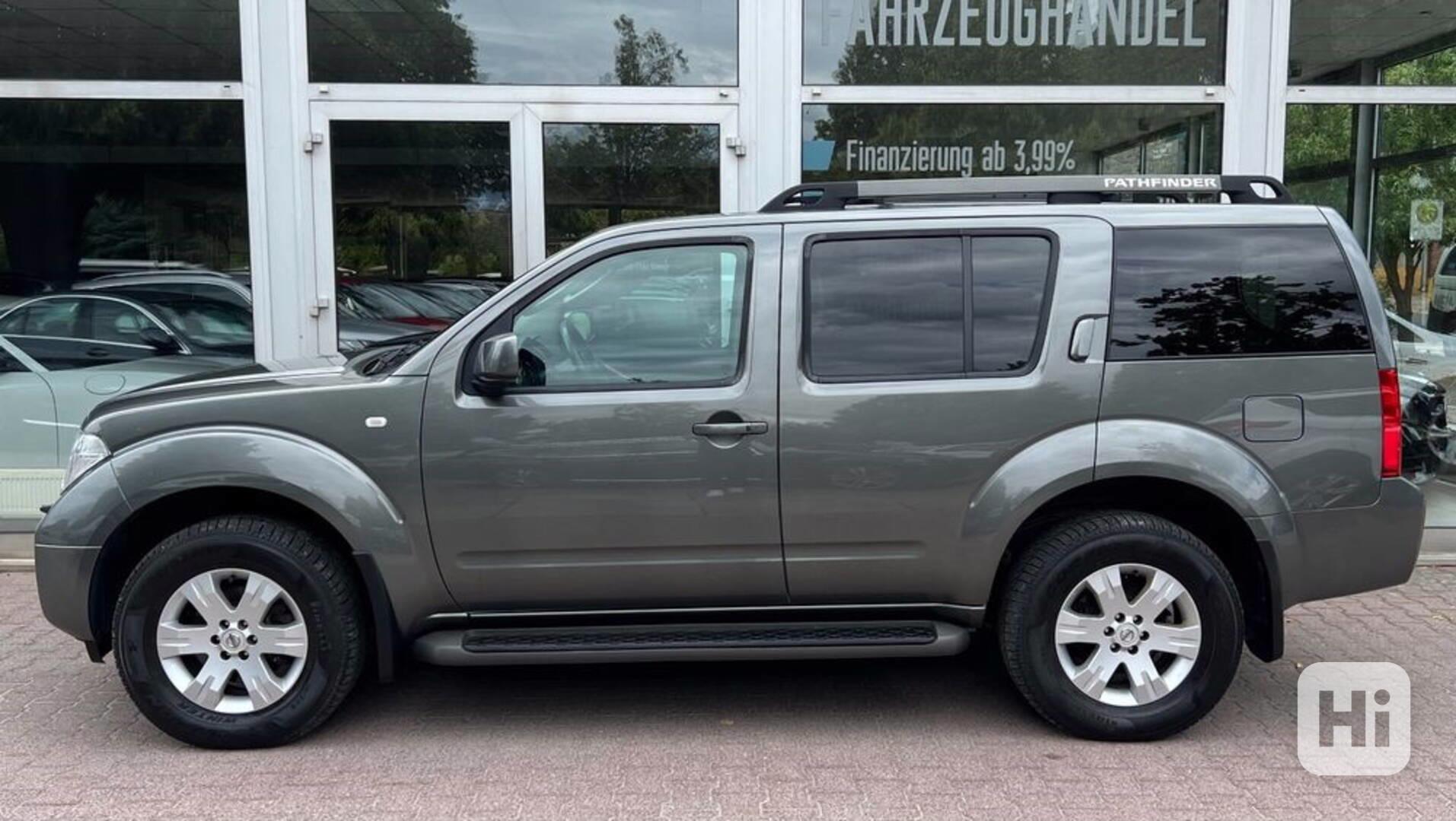 Nissan Pathfinder 2.5 dCi Premium Aut. 128kw - bazar - Hyperinzerce.cz