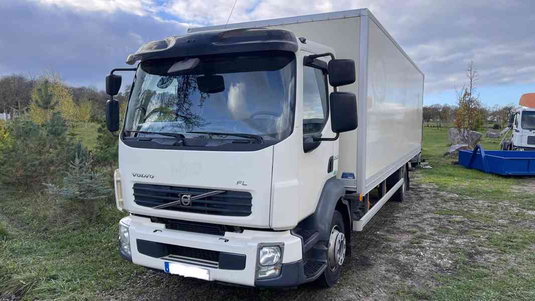 Volvo FL 240, Euro 5, velká nástavba 19palet - bazar - Hyperinzerce.cz