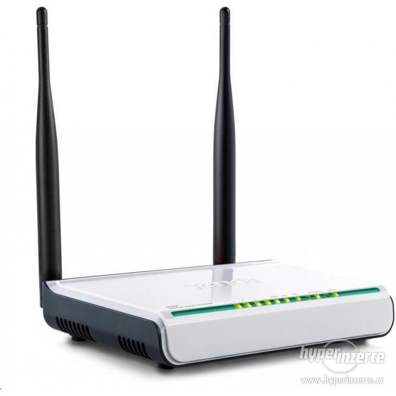 Tenda W308R Wireless-N Router - bazar - Hyperinzerce.cz