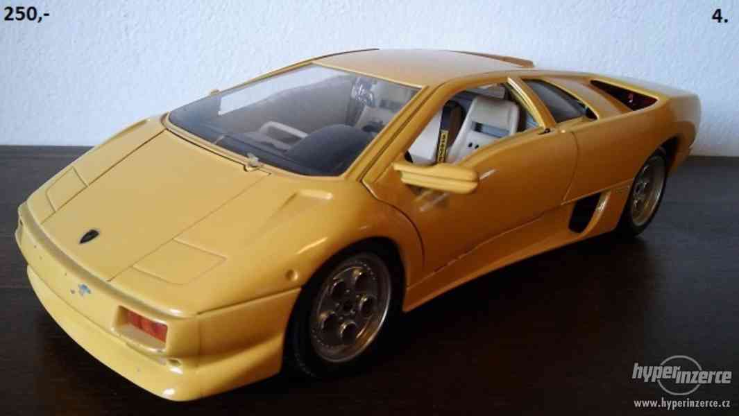 Nabízím modely aut 1:18 - bazar - Hyperinzerce.cz