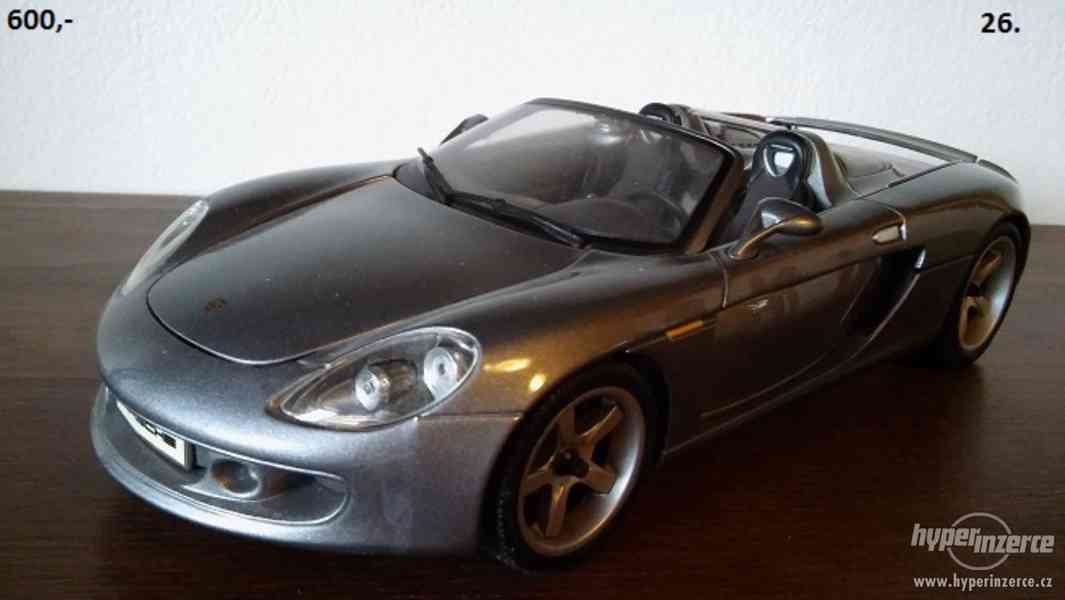 Nabízím modely aut 1:18 - bazar - Hyperinzerce.cz