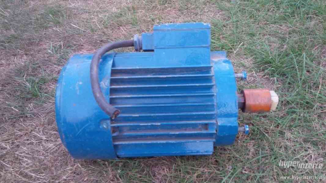Elektrický motor 1.5 kW, přírubový - bazar - Hyperinzerce.cz