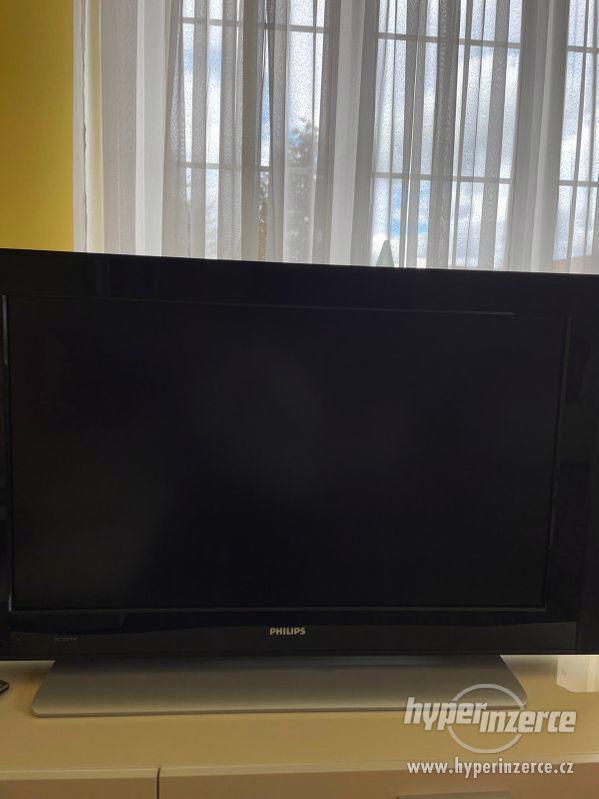 Televize Philips widescreen flat TV 42PF7621D - bazar - Hyperinzerce.cz