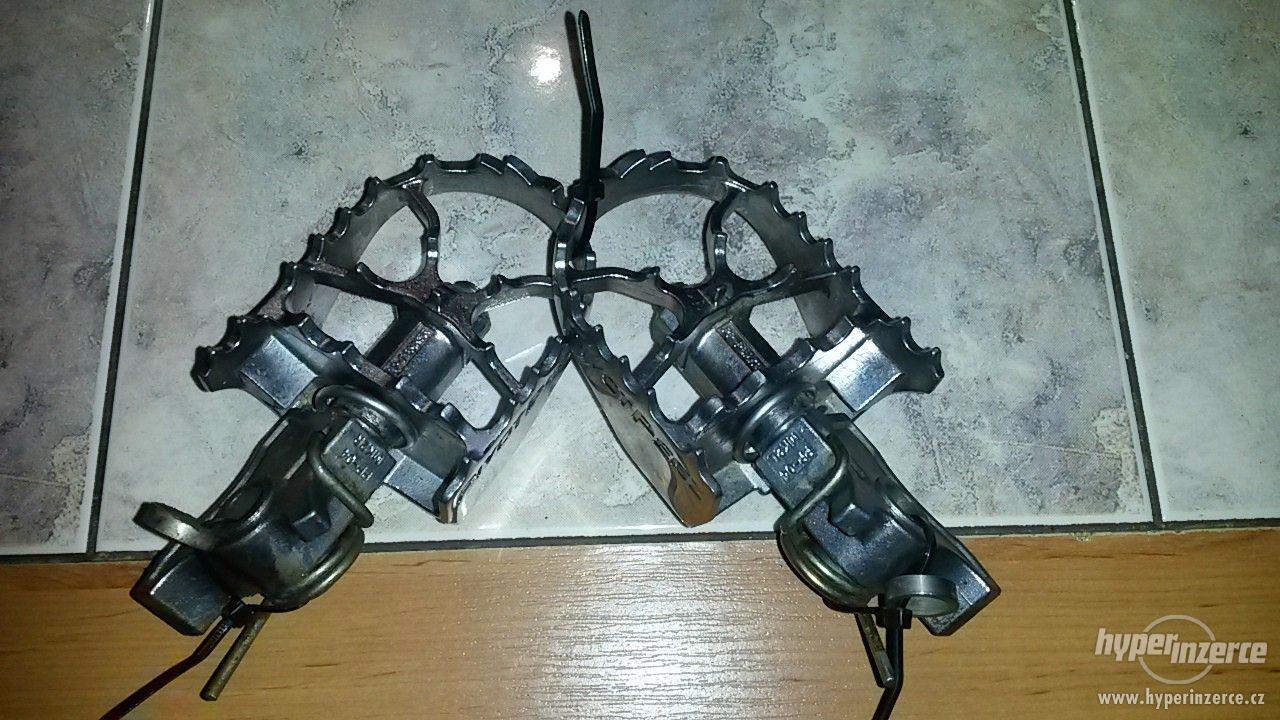 Stupačky PIVOT PEGZ - bazar - Hyperinzerce.cz