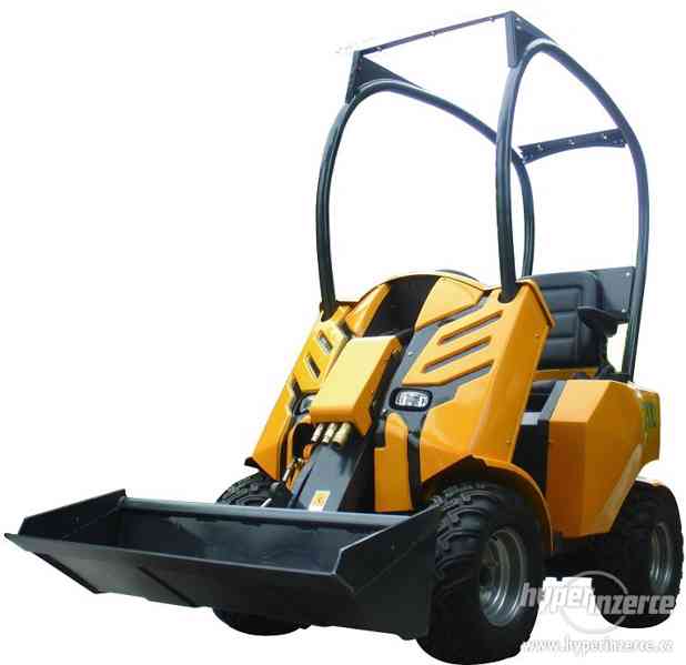 mini-nakladač univerzální komunální stroj - bazar - Hyperinzerce.cz