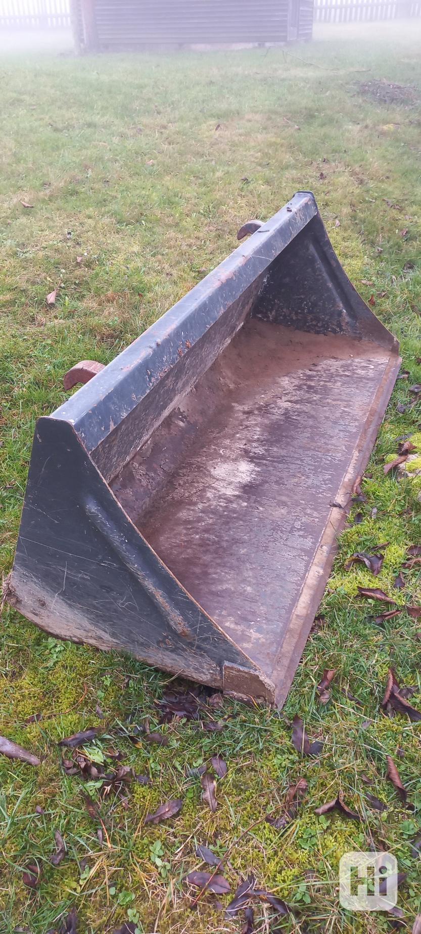 Silný malotraktor Branson (45 HP!) - bazar - Hyperinzerce.cz