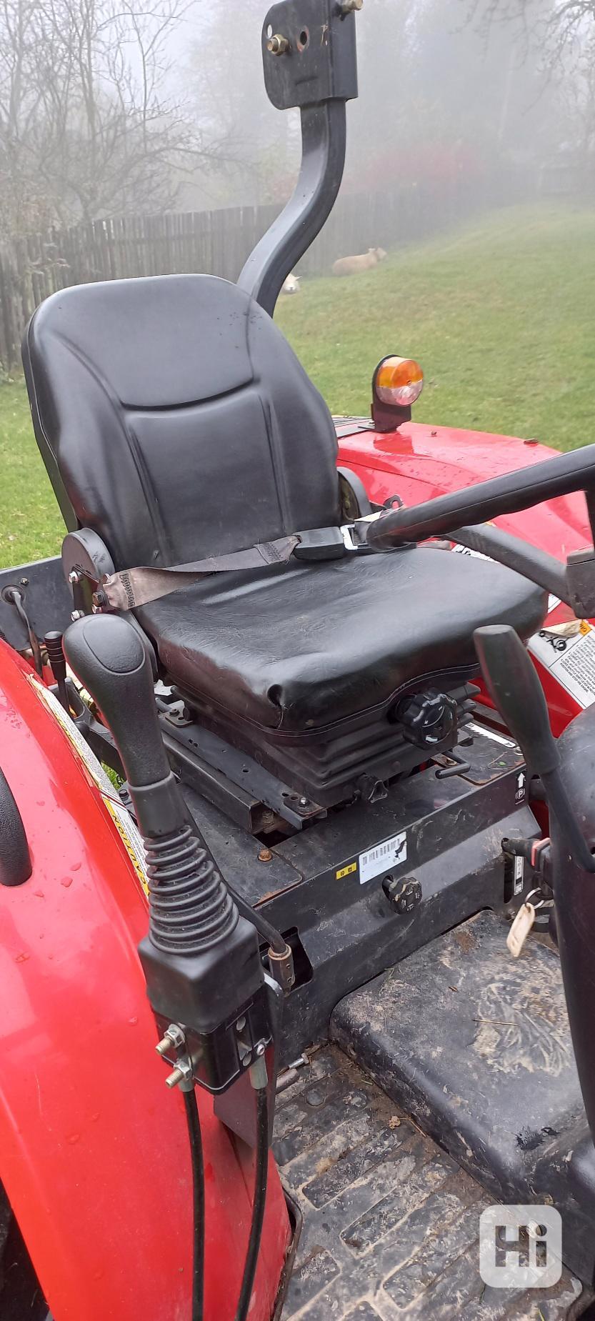 Silný malotraktor Branson (45 HP!) - bazar - Hyperinzerce.cz